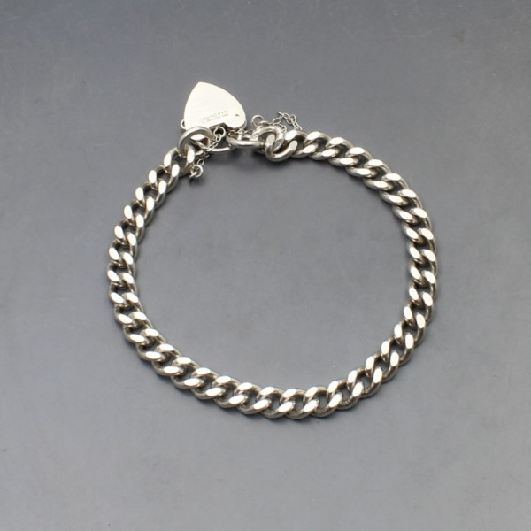Silver Curb Chain Heart Padlock Bracelet
