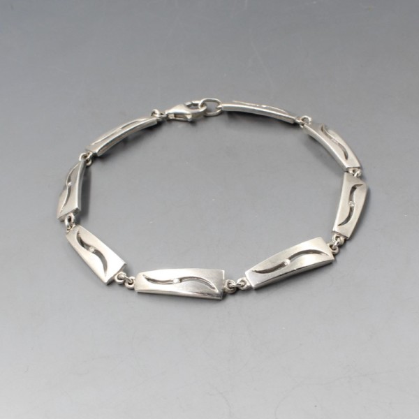 Silver Crystal Link Bracelet