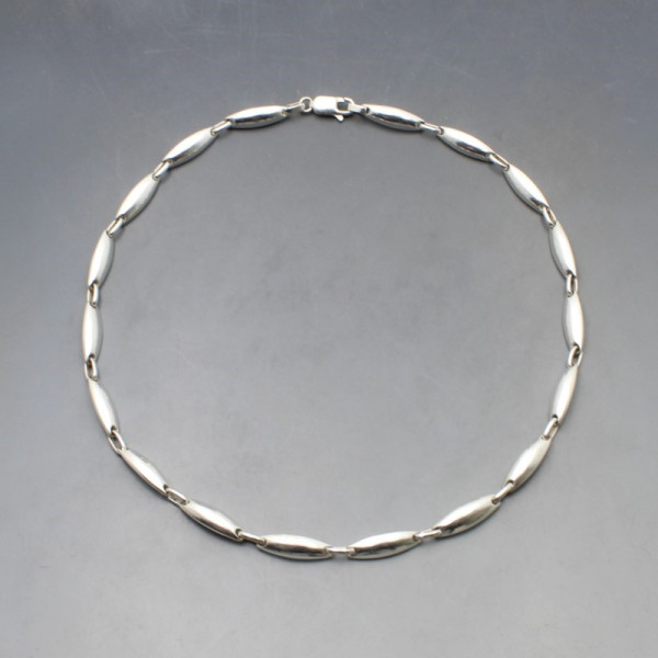 Silver Ovals Necklace