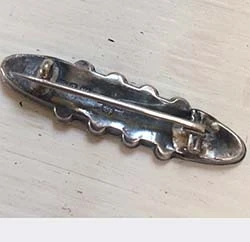 Dating Brooches by Clasp or Fastening