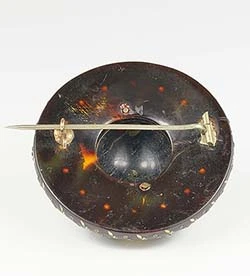 Dating Brooches by Clasp or Fastening