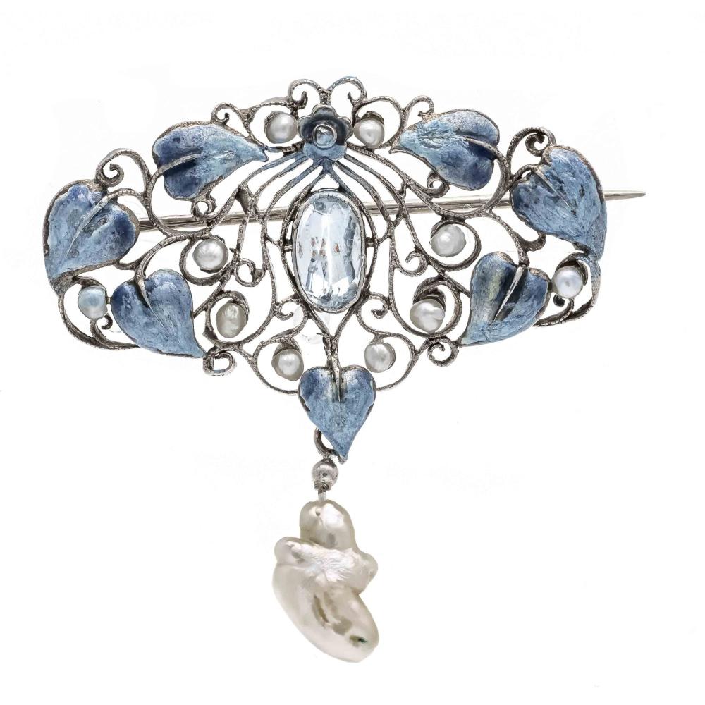 Theodore Fahrner andJewellery Design
